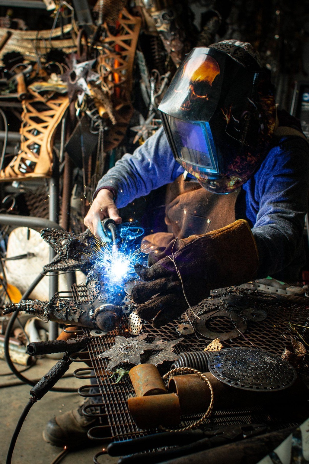 welding robot fantasy painting sparks of light