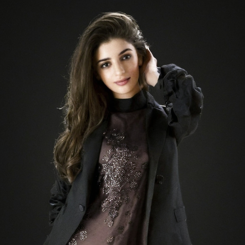 Create a beautiful pakistani female model age 18-21...